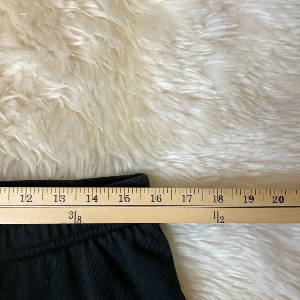 Brandy Melville | Pants & Jumpsuits | Bnwot Brandy Melville Baggy ...